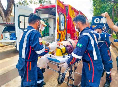 Em Maringá motorista invade preferencial e motociclista de 66 anos