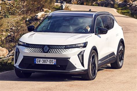 New Renault Scenic E Tech Kw Techno Kwh Long Range Dr Auto