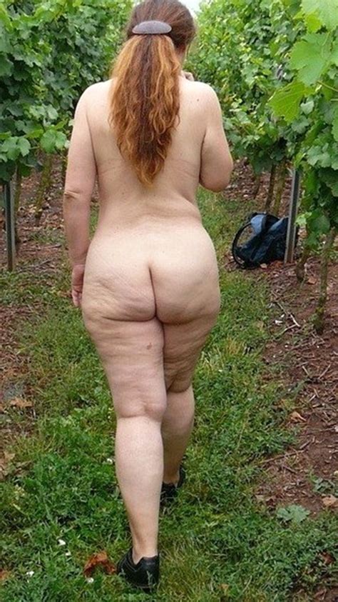 Free Porn Pics Be Expeditious For Big Booty Mature Women