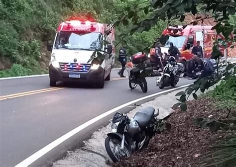 Passageira de motocicleta morre após grave acidente na Serra das Antas