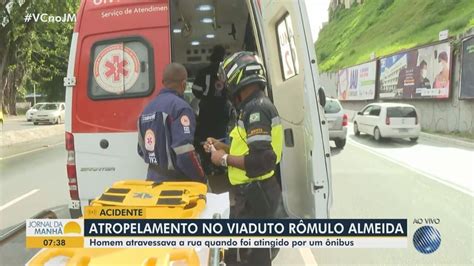 Homem é encontrado desacordado após sofrer atropelamento em Salvador