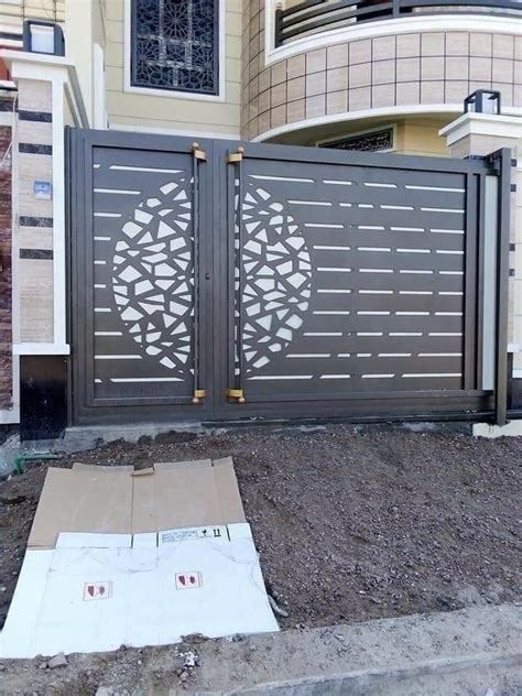 Smart Technology Meets Main Gate Design Customization At Its Best