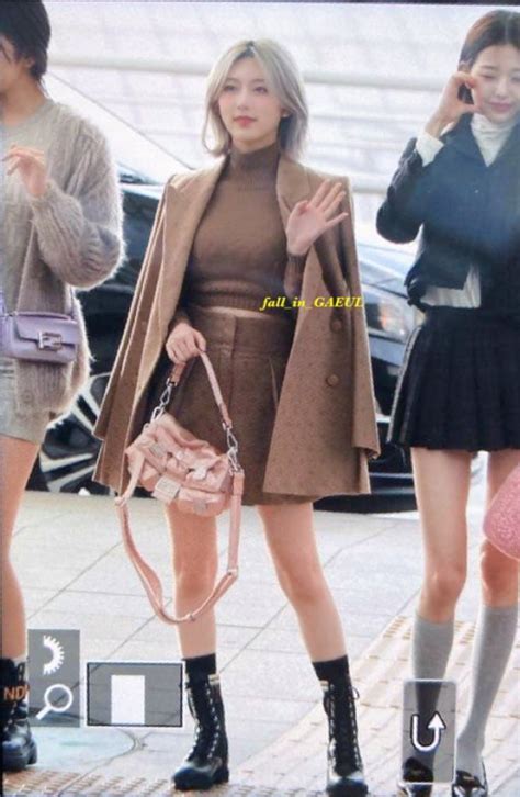 GAEUL AUTUMN TH on Twitter RT fall in gaeul 221128 pre IVE 아이브