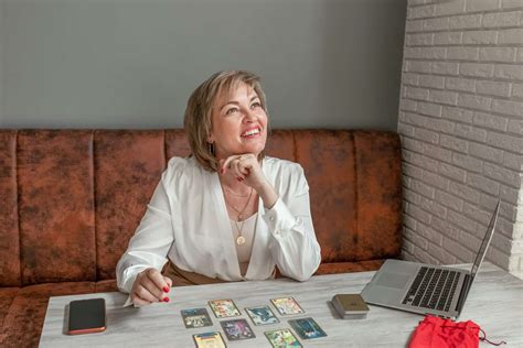 D Couvrez Les Bases De La Formation En Astrologie