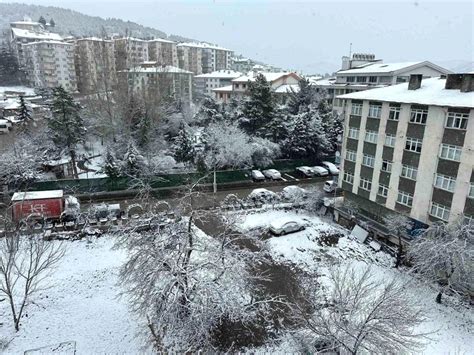 Ankara nın Kızılcahamam ilçesinde kar yağışı başladı Haberler