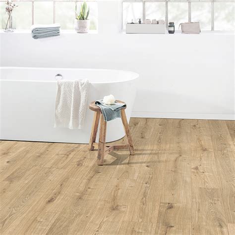EGGER PRO CLASSIC 8 32 AQUA 4V Light Dunnington Oak E padló Vinyl