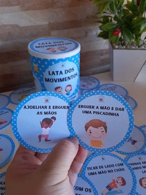 Lata Dos Movimentos Psicopedagoga Kamilla Stati
