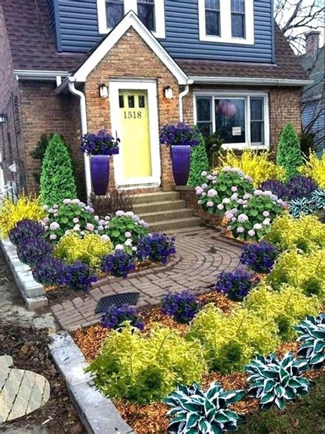 Best 19 Small Front Yard Landscaping Ideas Digging In The Garden
