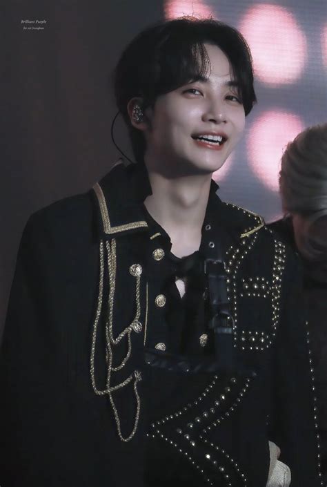Ghim của kyukyu trên Seventeen trong 2022