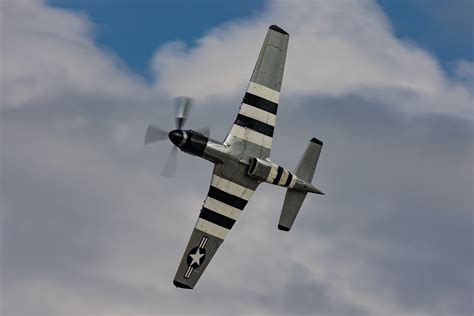Air Show Photo By Dave Swartz Eaa Airventure Oshkosh Flickr