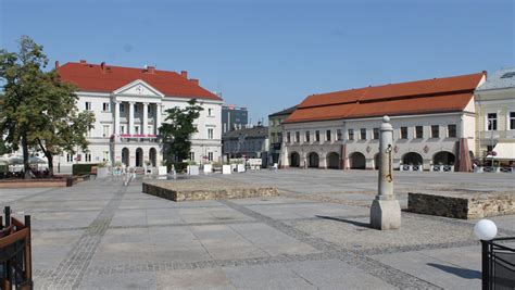 Kielce ostatnie w tym roku Targi Pracy na Rynku Wiadomości