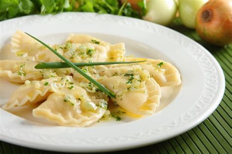 Pierogi Ruskie Przepis Zobacz Na Przepisy Pl
