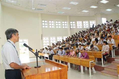 Cán bộ quản lý giáo dục là gì Vai trò trách nhiệm cán bộ quản lý