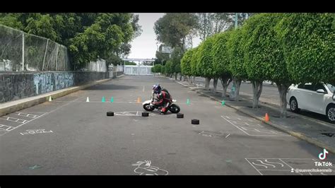 Escuela De Motociclismo Y Pilotaje Deportivo Suavecito Racing YCF 88