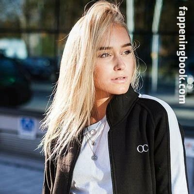 Sina Deinert Nude Onlyfans Leaks Fappening Fappeningbook
