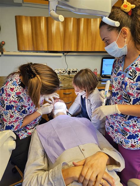 Empaste dental Un pilar fundamental para la salud bucal Clínica