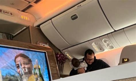 Hijo de AMLO José Ramón López Beltrán salió de México tras polémica