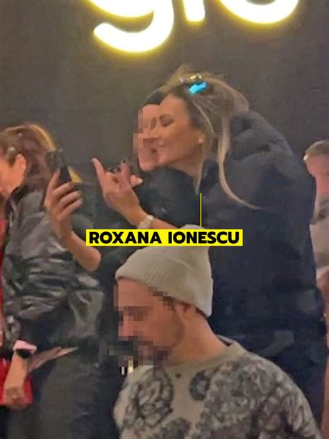Roxana Ionescu A F Cut Show Pe Mas La Nuba