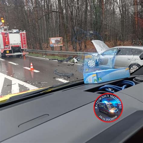 Czołowe zderzenie na drodze wojewódzkiej Pogórze24 pl