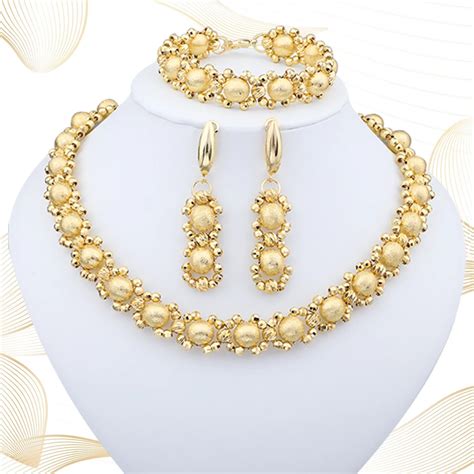 Dubai Fashion Necklace Earrings Bracelet Set Gold Plated Jewelry Sets