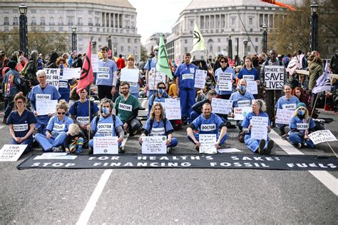 BREAKING Court Finds Doctors For XR Not Guilty For Lambeth Bridge