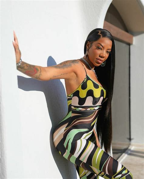 LUDMILLA BRASIL On Twitter Confira O Look Da LUDMILLA Para O