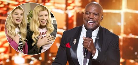 Actor Terry Crews Recre Escena Ic Nica De Y D Nde Est N Las Rubias