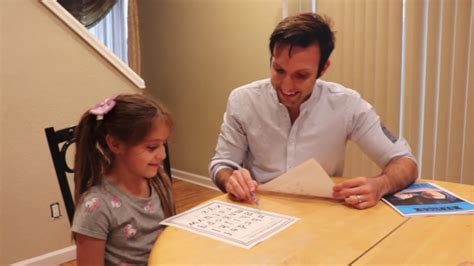 Quieres enseñar a leer a tu hijo o hija YouTube