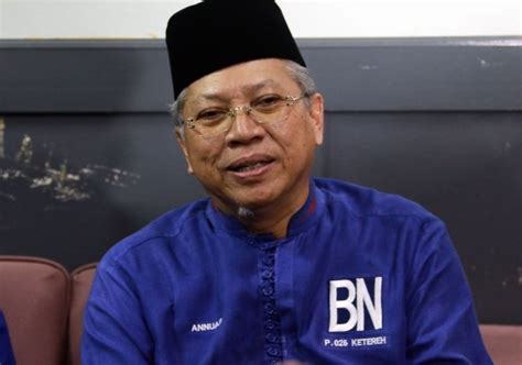 Annuar Musa Akui Hantar Borang Sertai Pas Malaysia Tribune