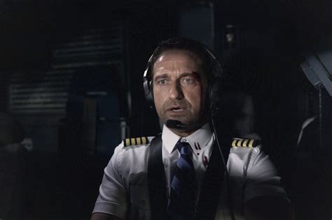 The Plane di Jean François Richet l aereo più sfigato del mondo