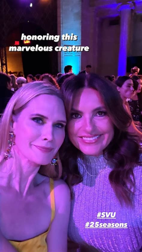 Pin Von Jennifer Warner Auf Mariska Hargitay In