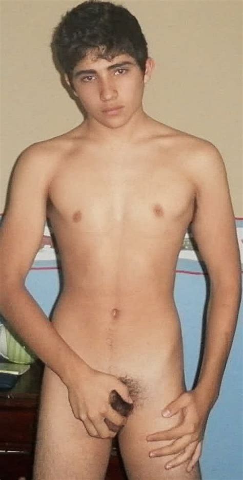 Hombres Al Desnudo Jovenes