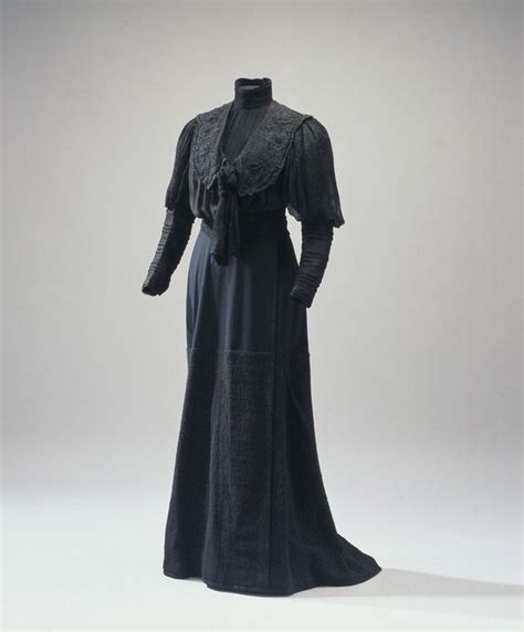 Aestheticism Or Whatever Fashion Edwardian Fashion Dress History