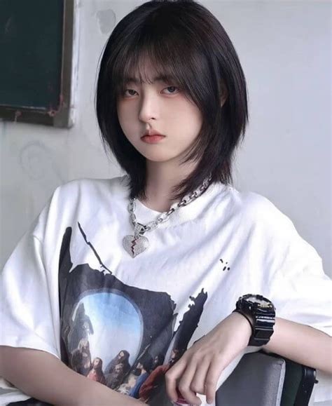 Tham Kh O V I H N T C Tomboy Mullet Layer N M T Tr N M I Nh T