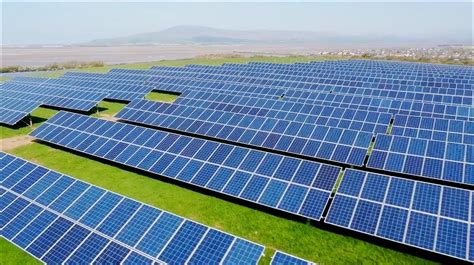5 Fakta Tentang Pembangkit Tenaga Listrik Tenaga Surya PLTS Di