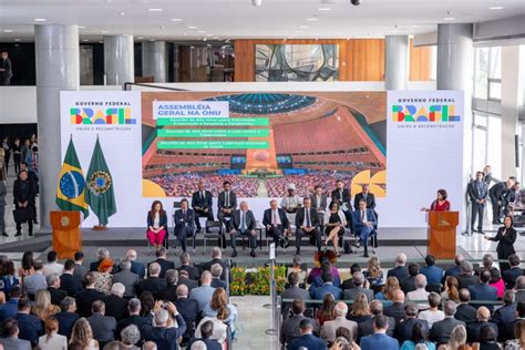 Governo Federal vai investir R 800 milhões para concluir obras da