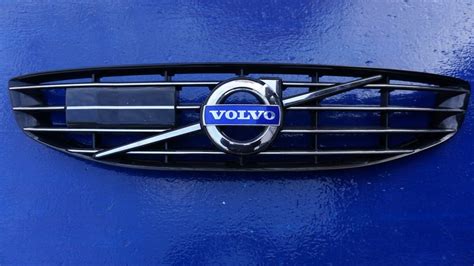 VOLVO S60 V60 LIFT GRILL ATRAPA CHŁODNICY RADAR 13266672217