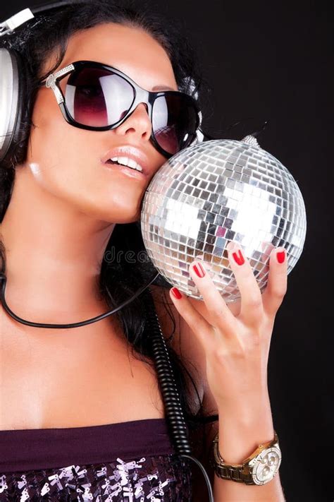 Le DJ sexy pose photo stock Image du cosmétiques filles 20533840