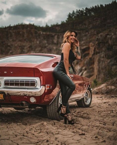 Cars Girls Page 1381 Photos Voitures De Sport Forum Voitures