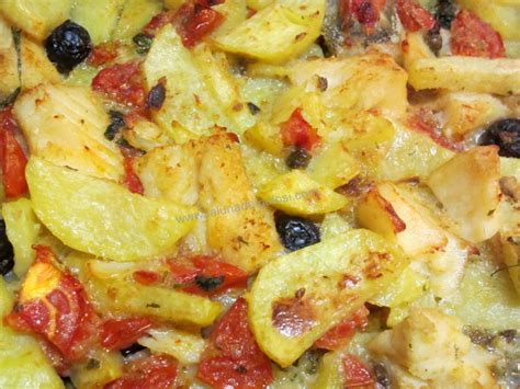 Baccalà al forno patate olive nere pomodorini La LUNAdei Golosi