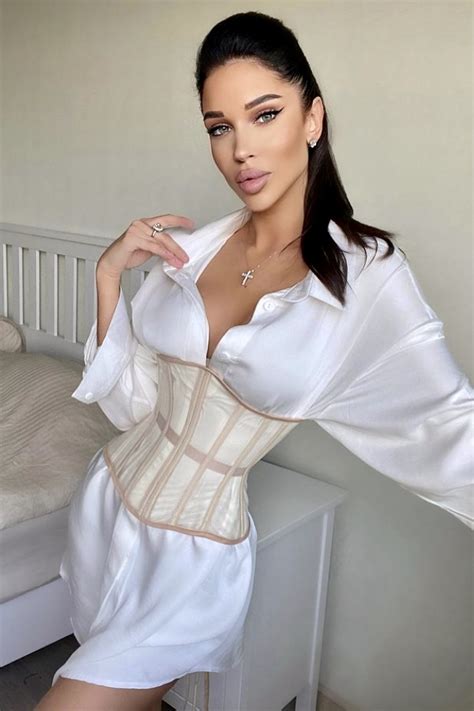 30 Chic Corset Outfit Ideas Your Classy Look