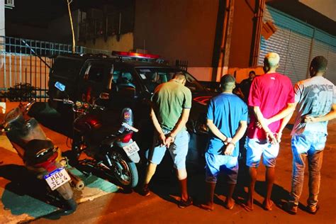 Quadrilha Especializada Em Roubo De Ve Culos Presa Em Aparecida