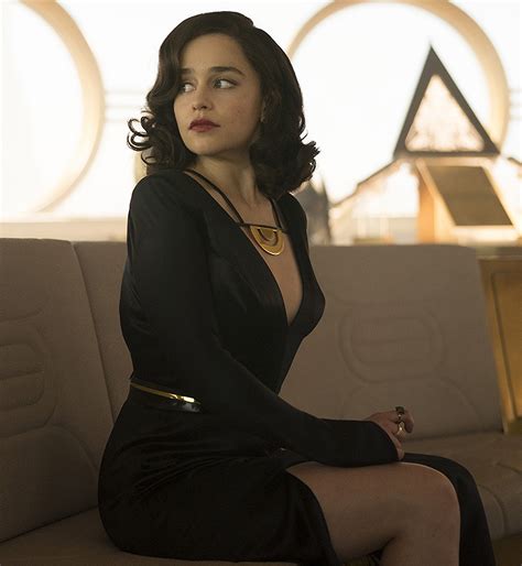 Emilia Clarke Famous Nipple