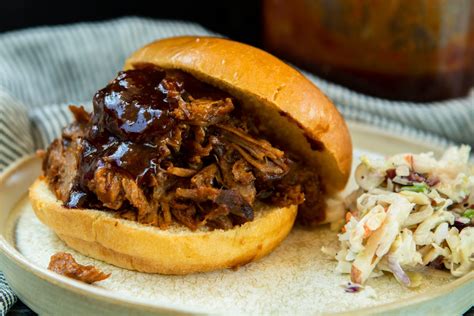 Pulled Pork With Tangy Barbecue Sauce The Fancy Pants Kitchen