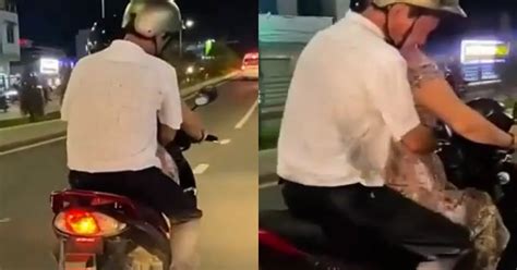 Được vợ chở về khi nhậu say chồng liền có hành động nịnh vợ đáng yêu