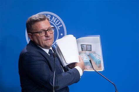 BREAKING Marius Budăi a demisionat din funcția de ministru al Muncii