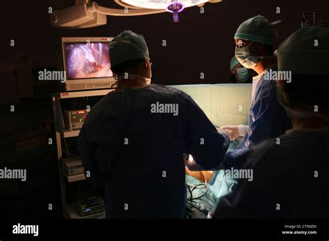Chirurgie de la vesicule biliaire Banque de photographies et dimages à