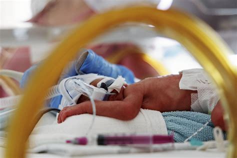 13 latka urodziła dziecko na wycieczce Nowe ustalenia w sprawie