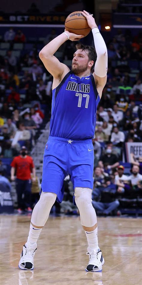 Mavericks Basketball Dallas Mavericks Luka Don I Basketball