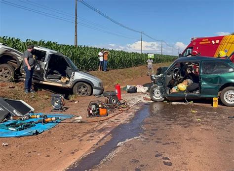 Acidente Entre Tr S Ve Culos Na Pr Causa A Morte De Duas Mulheres